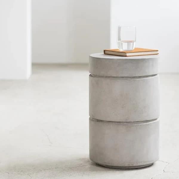 Concrete Stool Pawn - House of Otoko